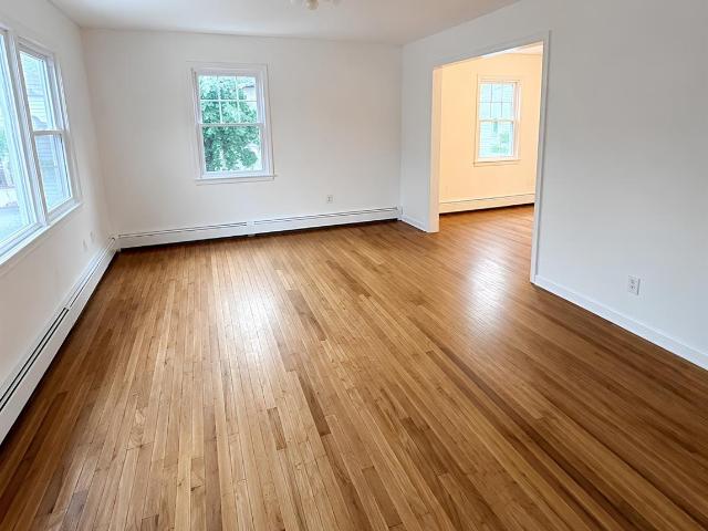 21 Walnut Avenue