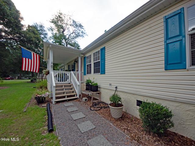 21 Warwick Court