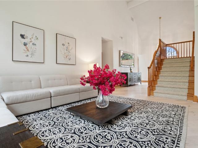21 Waterview Heights