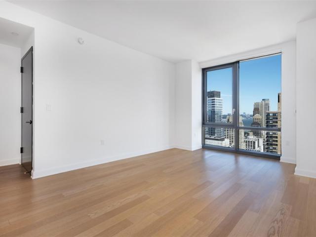 21 West End Avenue, Unit PH01 | Compass