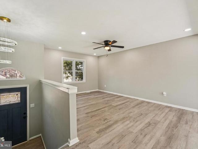 21 Whitlow Drive
