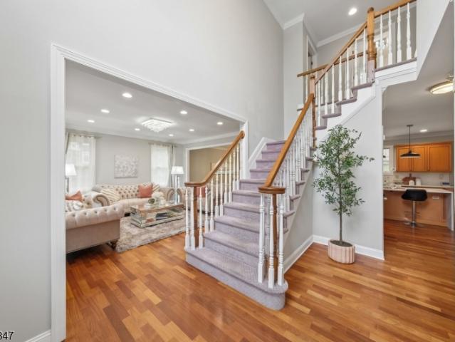 21 Winding Way