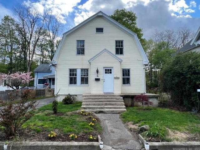 21 Woodbine St, Torrington, CT 06790