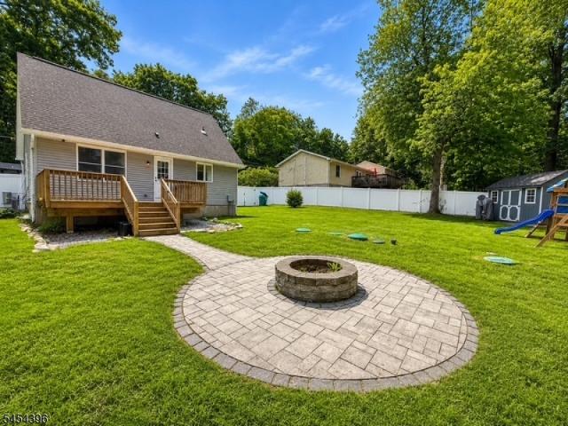 21 Woodland Trl S