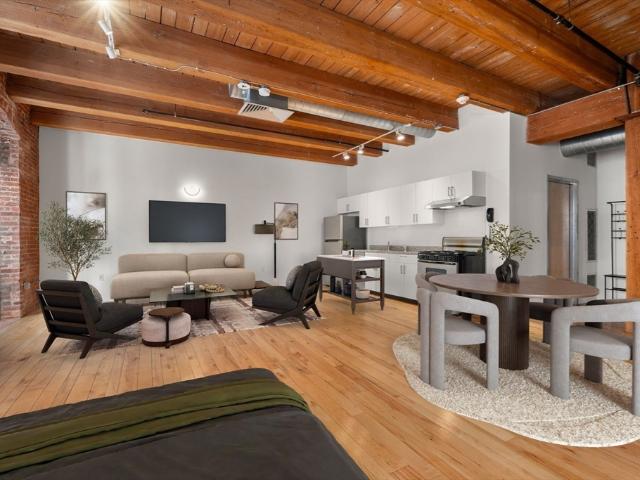 21 Wormwood St, Unit 323, Boston, MA 02210 | MLS #73478