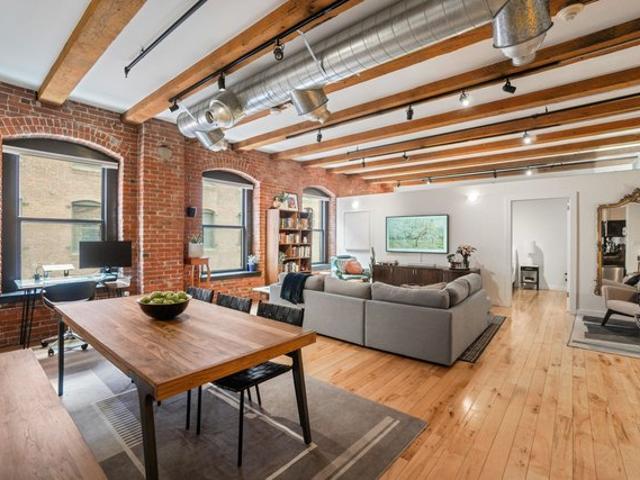 21 Wormwood St Unit 411, Boston, MA 02210