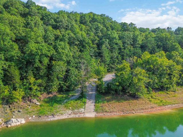 21 Acres Dug Road