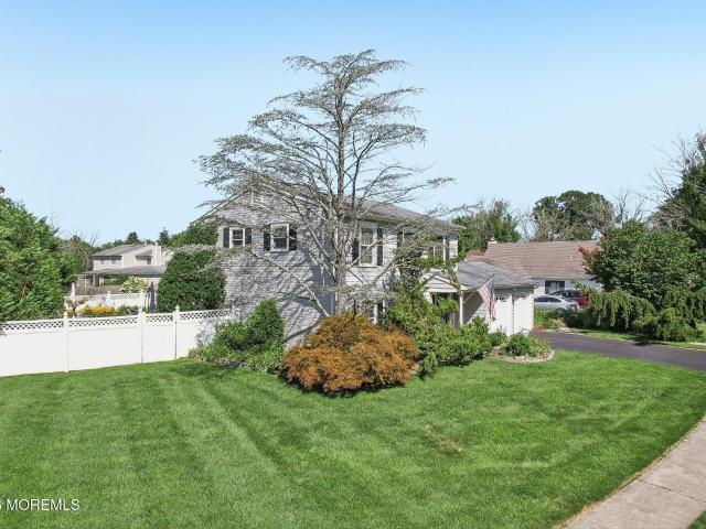 21 Appletree Road