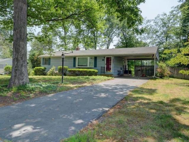 21 Balsam Rd, Wallingford, CT 06492
