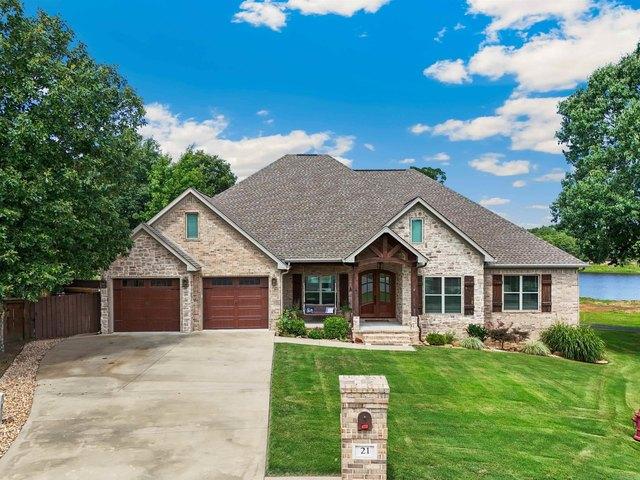 21 Barbara Point Rd, Vilonia, AR 72173