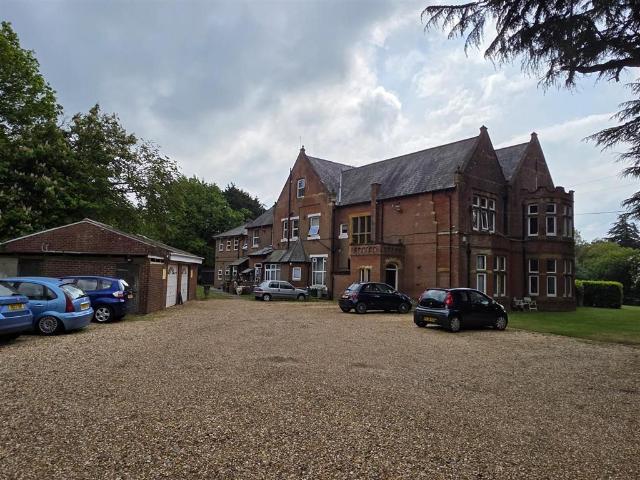 21 bedroom block of apartments for sale