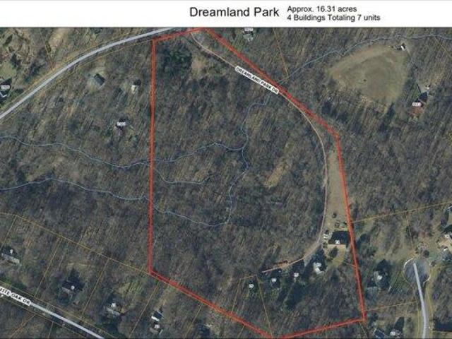 21 bedroom, Fleetwood PA 19522 88584726