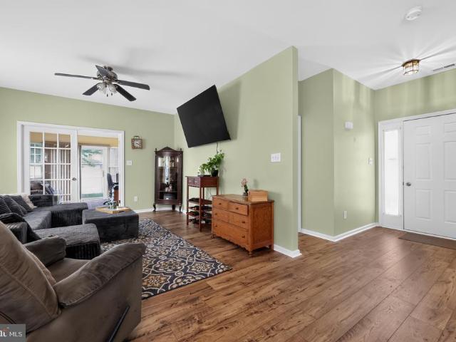 21 Belmont Avenue