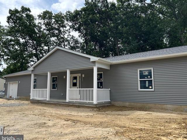 21 Bobwhite Blvd, Browns Mills, NJ 08015