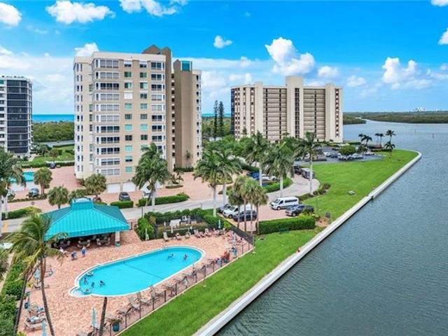 21 Bluebill Ave Unit B905, Naples, FL 34108