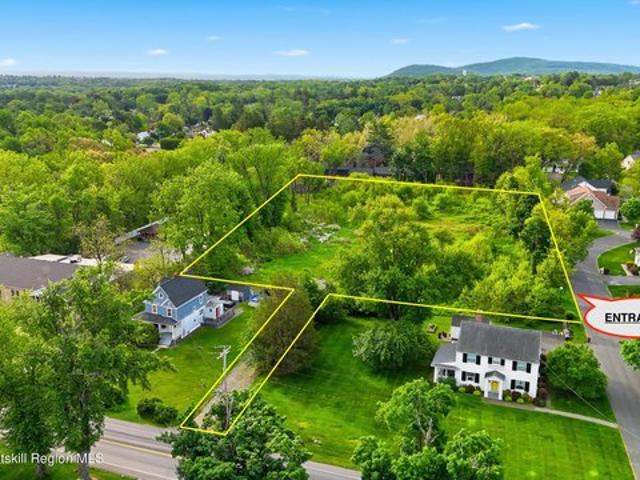 21 Bluestone Ct, Kingston, NY 12401
