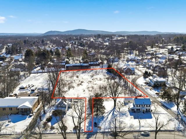 21 Bluestone Ct, Kingston, NY 12401 | MLS #20260 | Compass