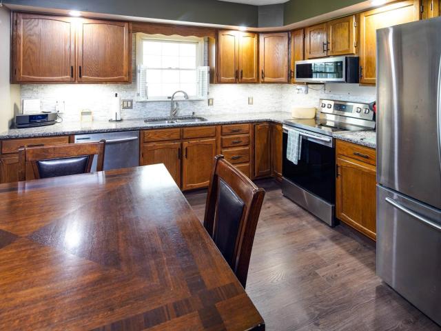 21 Brookview Drive