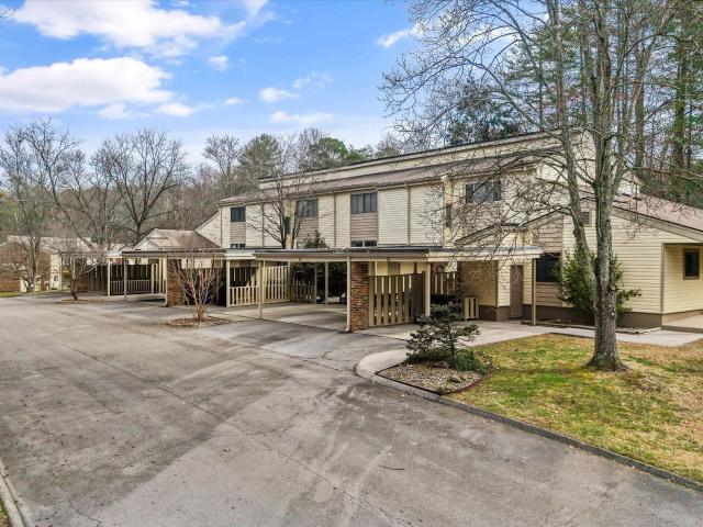 21 Bradford Circle