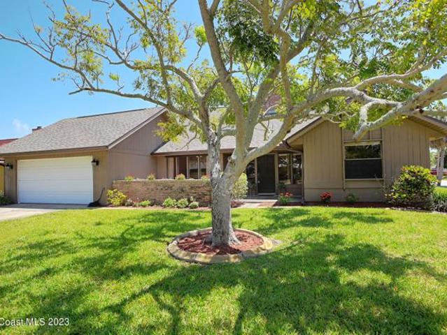 21 Brenda Ct, Satellite Beach, FL 32937