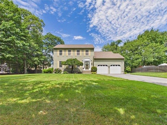21 Buxton Dr, Cranston, RI 02921