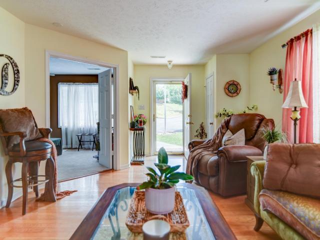 21 Cape Lookout Court