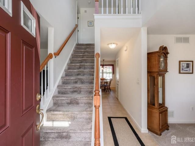 21 Catalina Avenue
