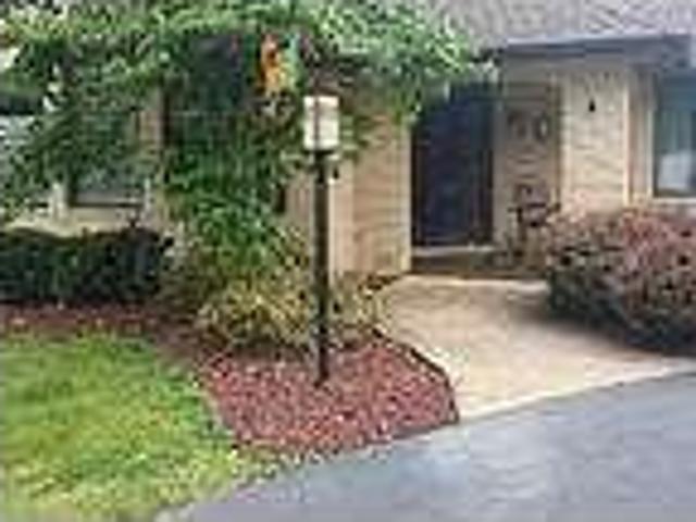 21 Catamaran Ct, Ridgeley, Wv 26753