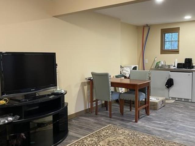 21 Center Cottage St # 2, Phoenicia, NY 12464
