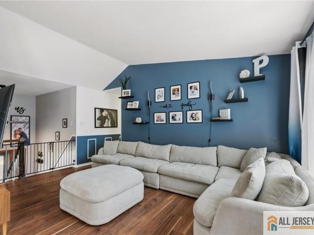 21 Cherry Bend Drive