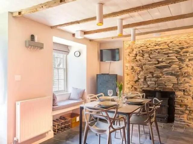 21 Church Hill | Studio townhouse for rent #168010867 | Rentberry