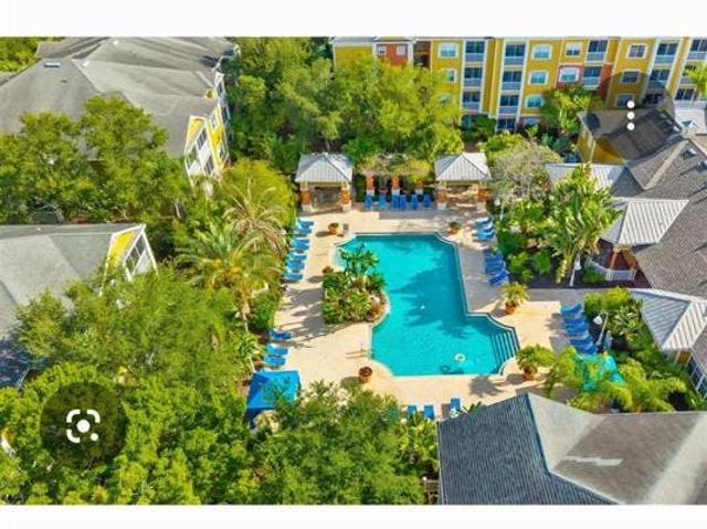 2/1 condo in South Tampa