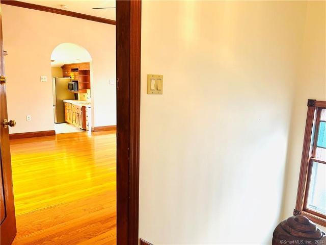 21 Cottage St, Unit 3, New Haven, CT 06511 | MLS #24165 | Compass