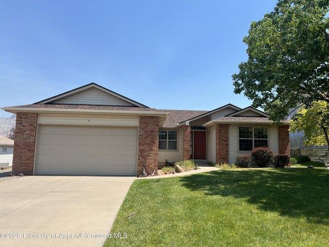 21 Cottonwood Ct, Parachute, CO 81635