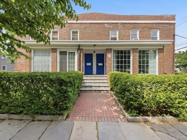 21 Crescent Pl, Yonkers, NY 10704