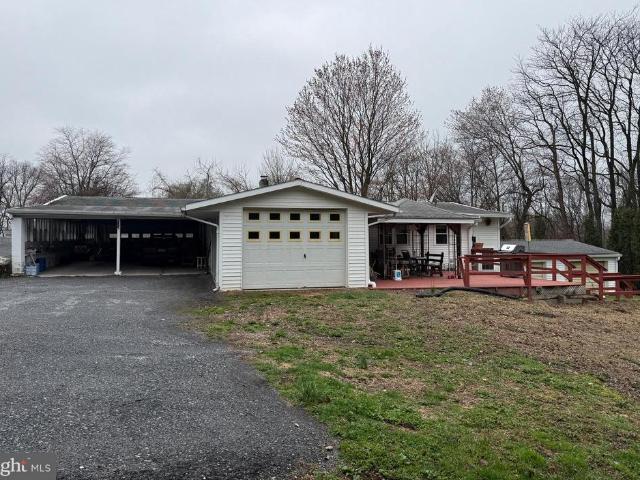 21 Crest Lane