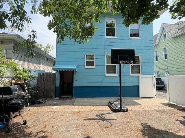 21 Danforth Ave