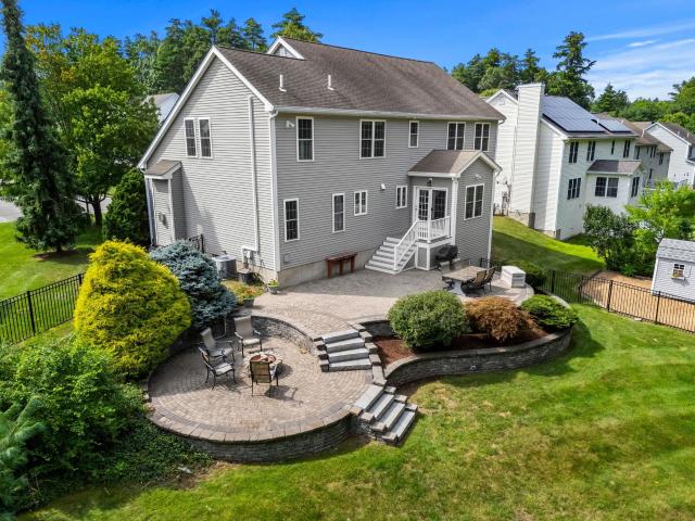 21 Daylily Drive