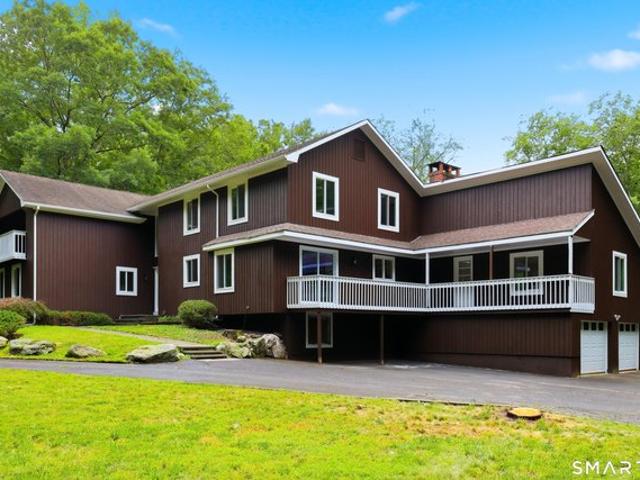21 Deepwood Rd, Weston, CT 06883