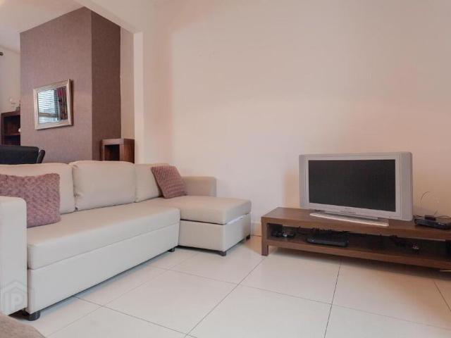 21 Deramore Street, Belfast, BT7 3FS
