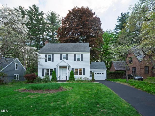 21 Douglas Road