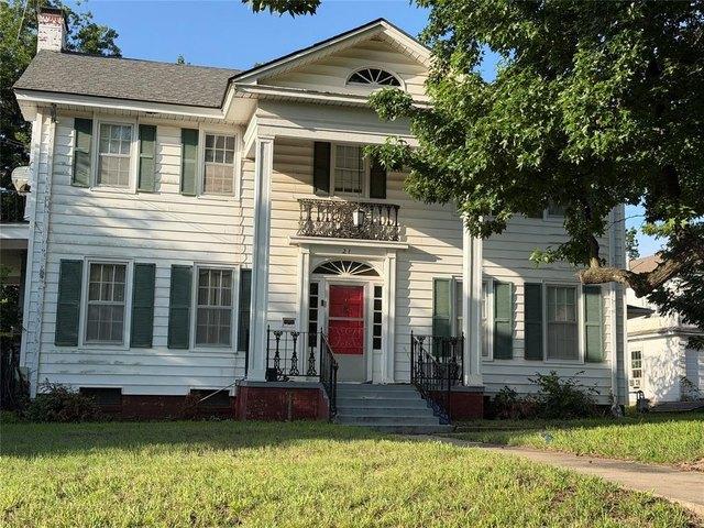 21 E Ayre St, Shawnee, OK 74801