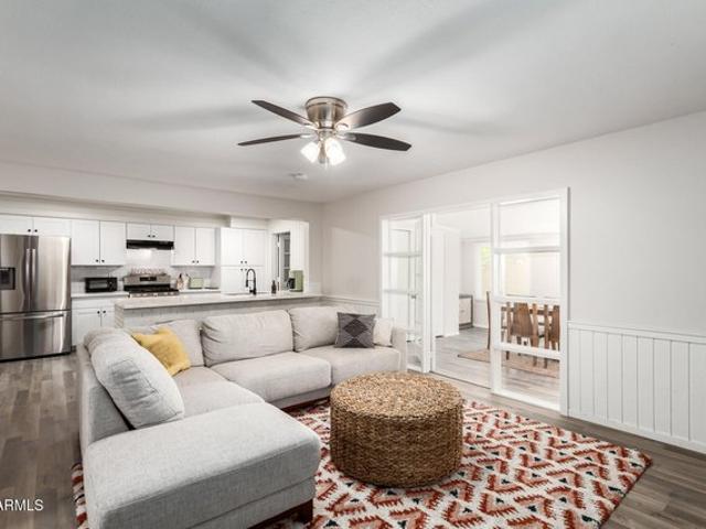 21 E Alameda Dr, Tempe, AZ 85282