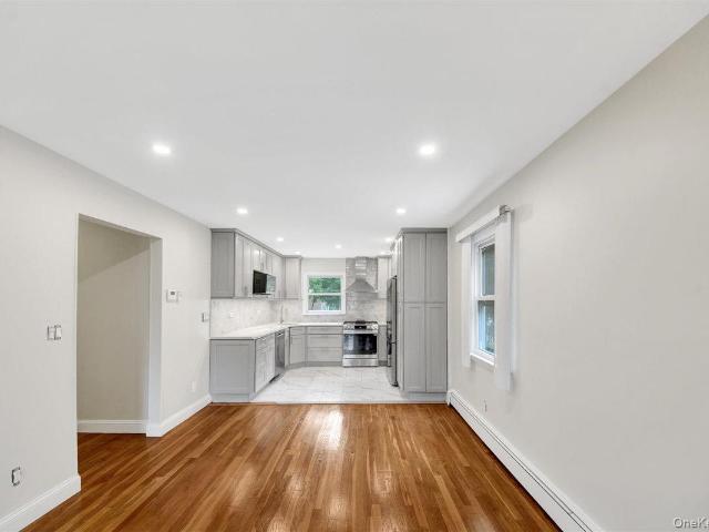 21 E Cedar Street