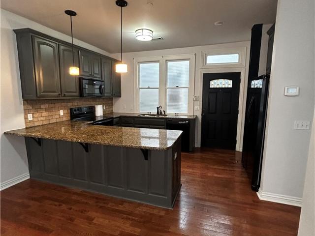 21 E Center Street 202