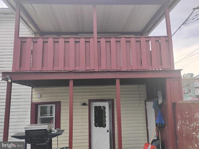 21 E Centre Street