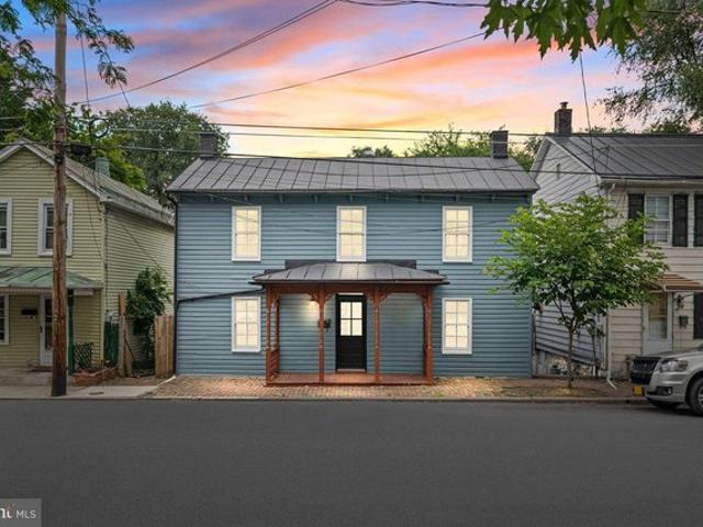 21 E Germain St, Winchester, VA 22601
