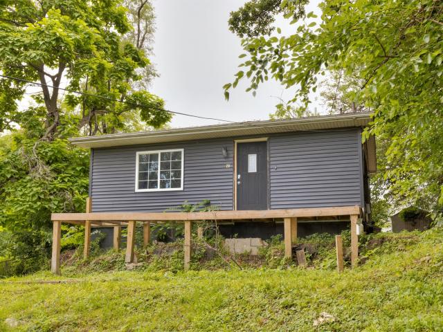 21 E Hillside Avenue