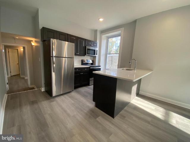 21 E Price Street # 2A