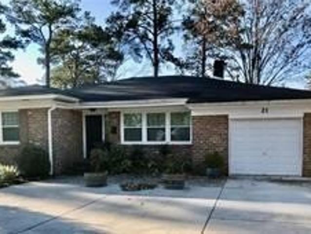 21 E 61st St, Savannah, GA 31405